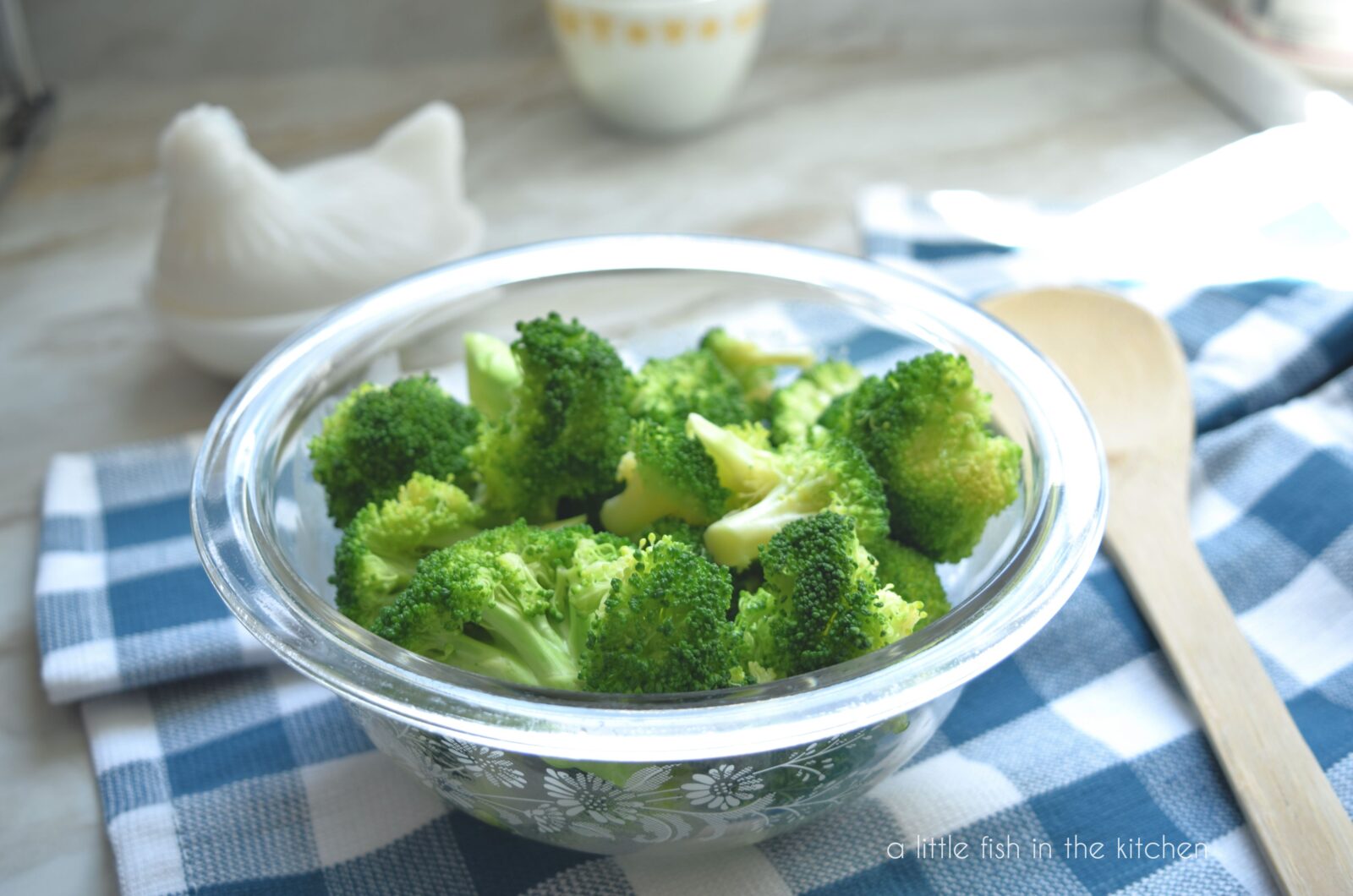 3-Minute Steamed Broccoli (Recipe + Video) – A Little Fish in the Kitchen