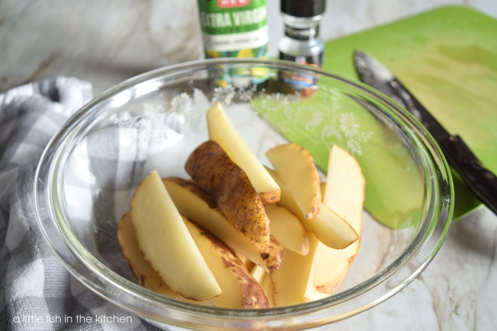 Pig Skin Potatoes (Recipe + Video) – A Little Fish in the Kitchen