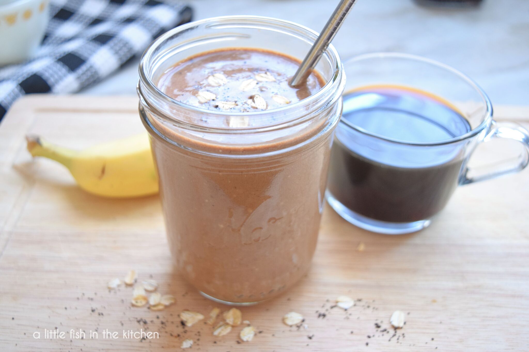Perk-Me-Up Mocha Latte Protein Smoothie (Recipe + Video) – A Little ...