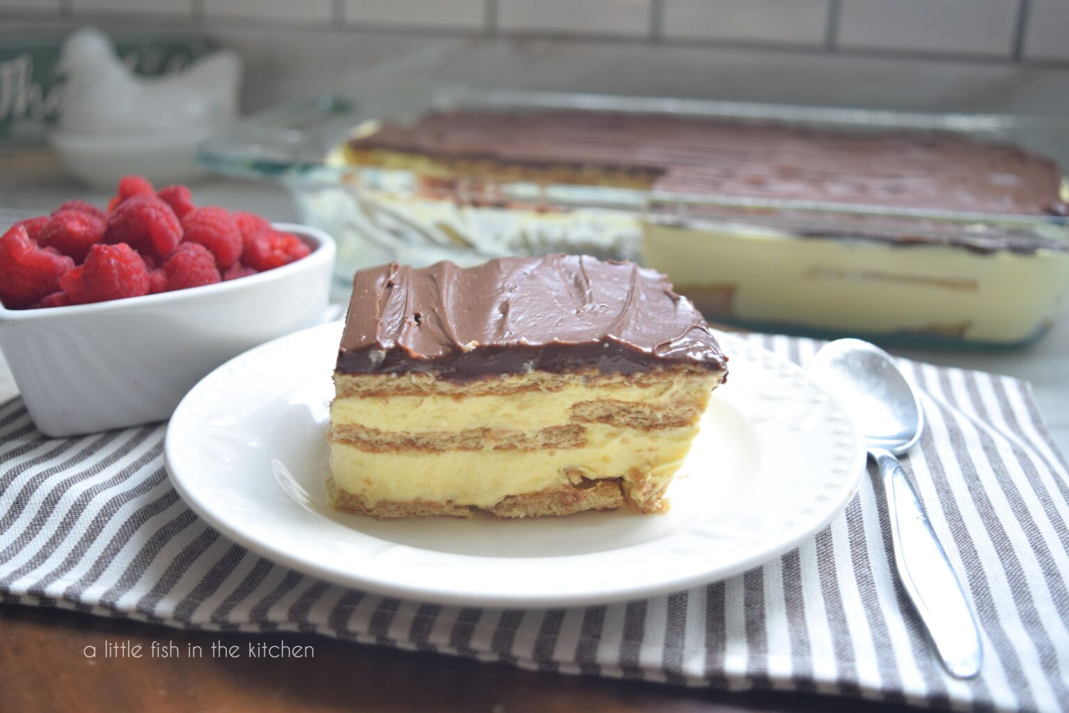 No-Bake Chocolate Eclair Cake (Recipe + Video) – A Little Fish in the ...